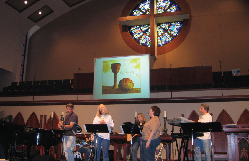 Discreet Projection Solutions for Churches | Pro Display