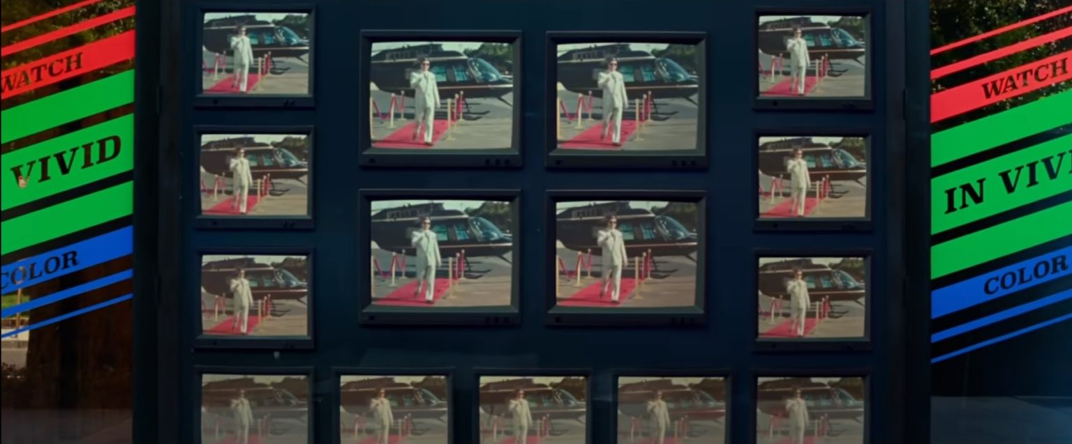 How Does Rear Projection Work? | Projection | Pro Display