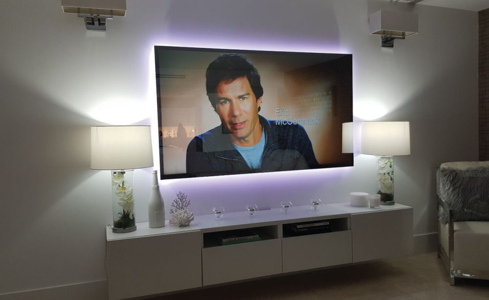 How to Choose the Right Mirror TV | Pro Display