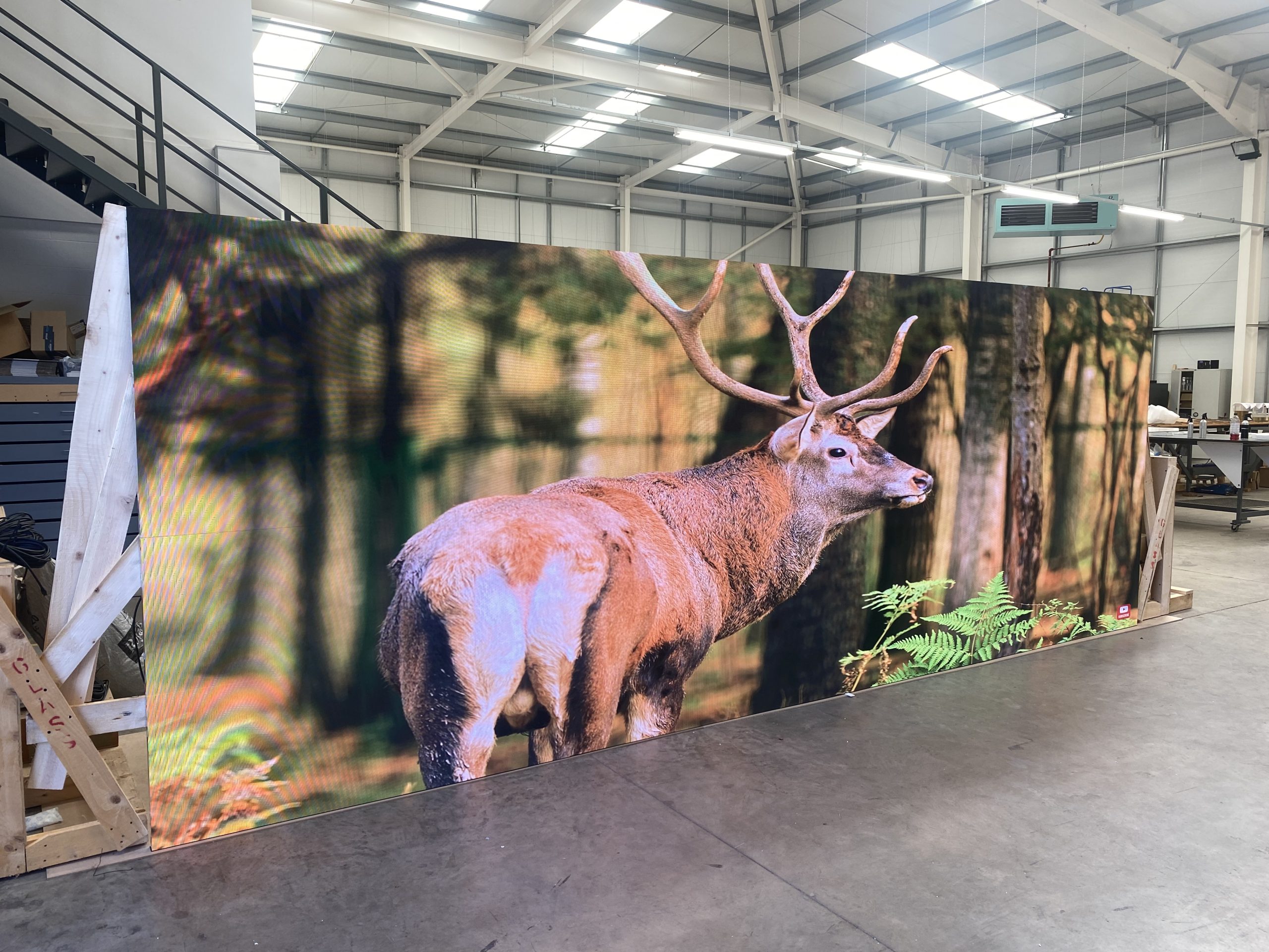 5.5m x 2m Large-Format Modular Indoor LED Screen | Pro Display